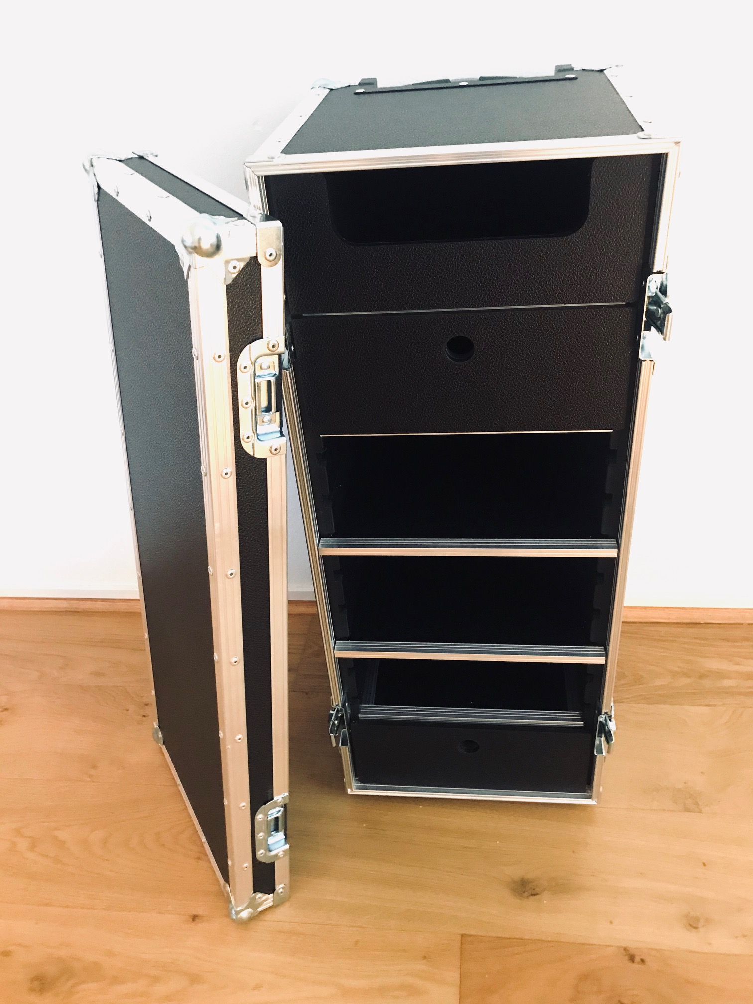 Stage-Case AXEL // Das perfekte Case für den Zauberkünstler